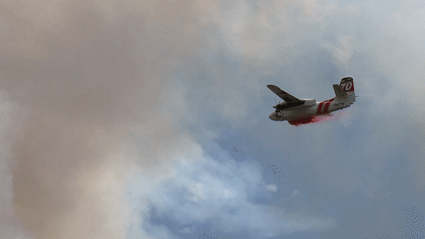Watch: Firefighting Plane Covers Hillside With Fire Retardant – NBC Los ...