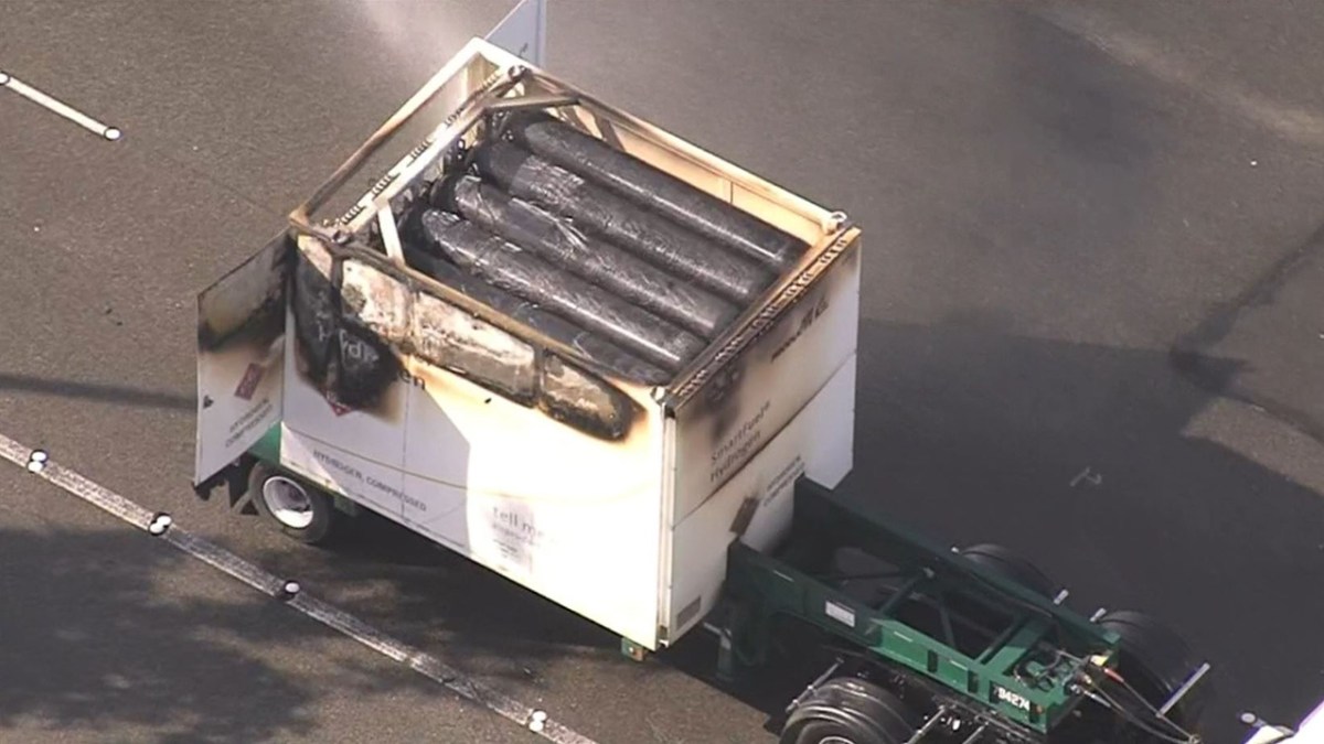 Truck Carrying Hydrogen Tanks Catches Fire, Causes Evacuations in ...