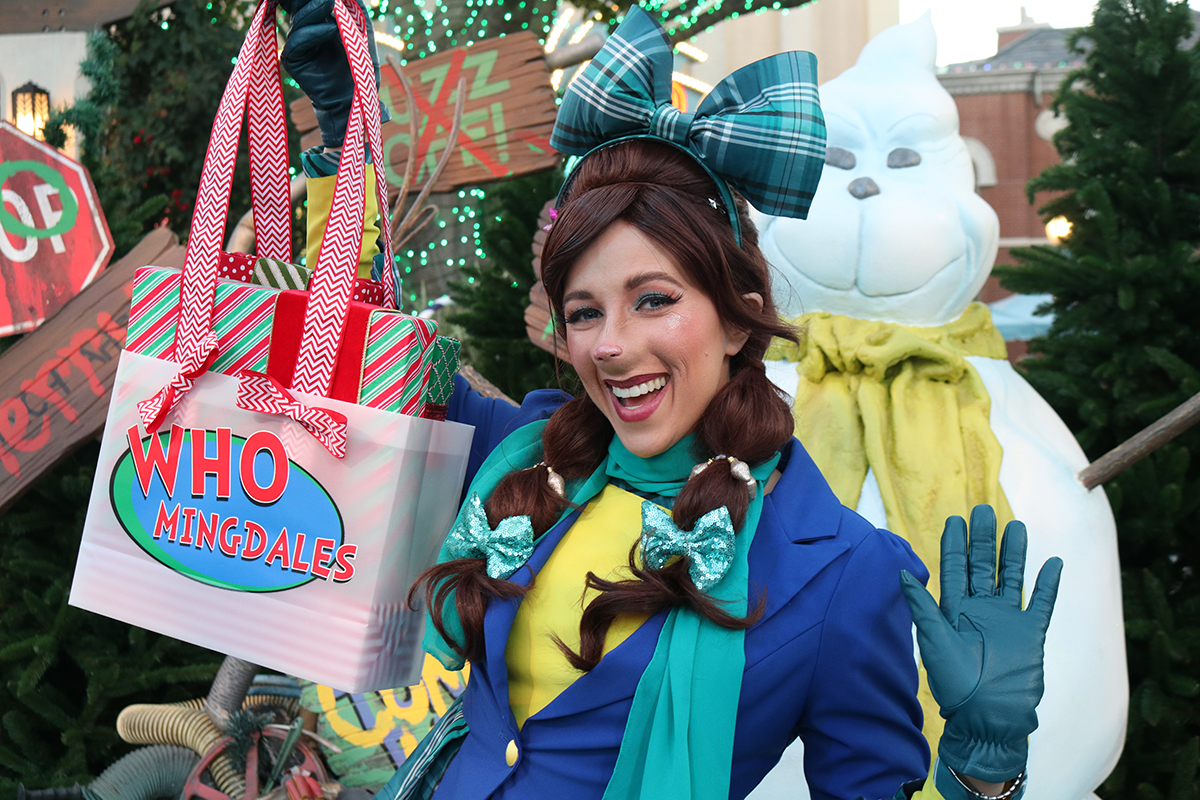 Photos: Grinchmas Returns to Universal Studios Hollywood – NBC Los Angeles