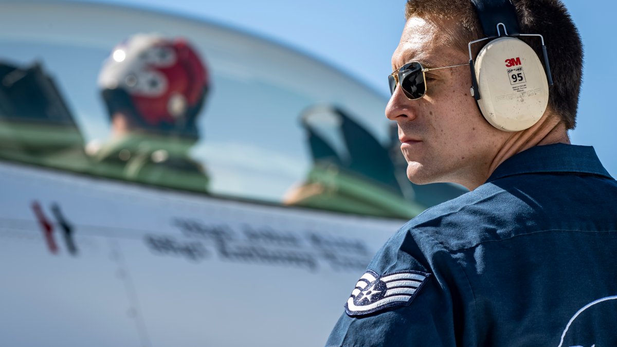 Photos: Air Force Thunderbirds Soar Over SoCal Skies in Honor of ...