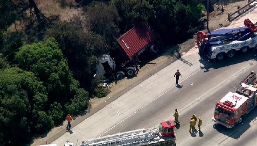 Freeway Cleanup Crew Members Injured in Diamond Bar Crash – NBC Los Angeles