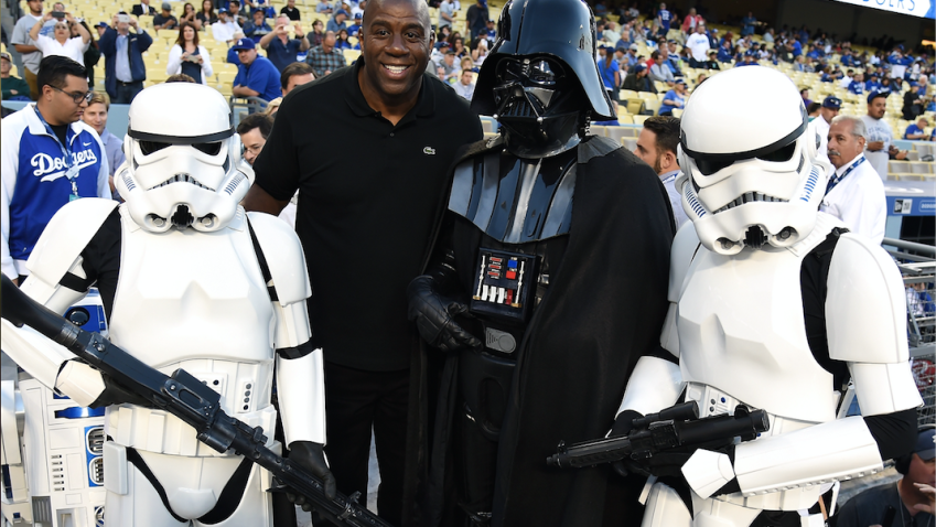 PHOTOS: Dodgers Awaken the Force on Star Wars Night – NBC Los Angeles