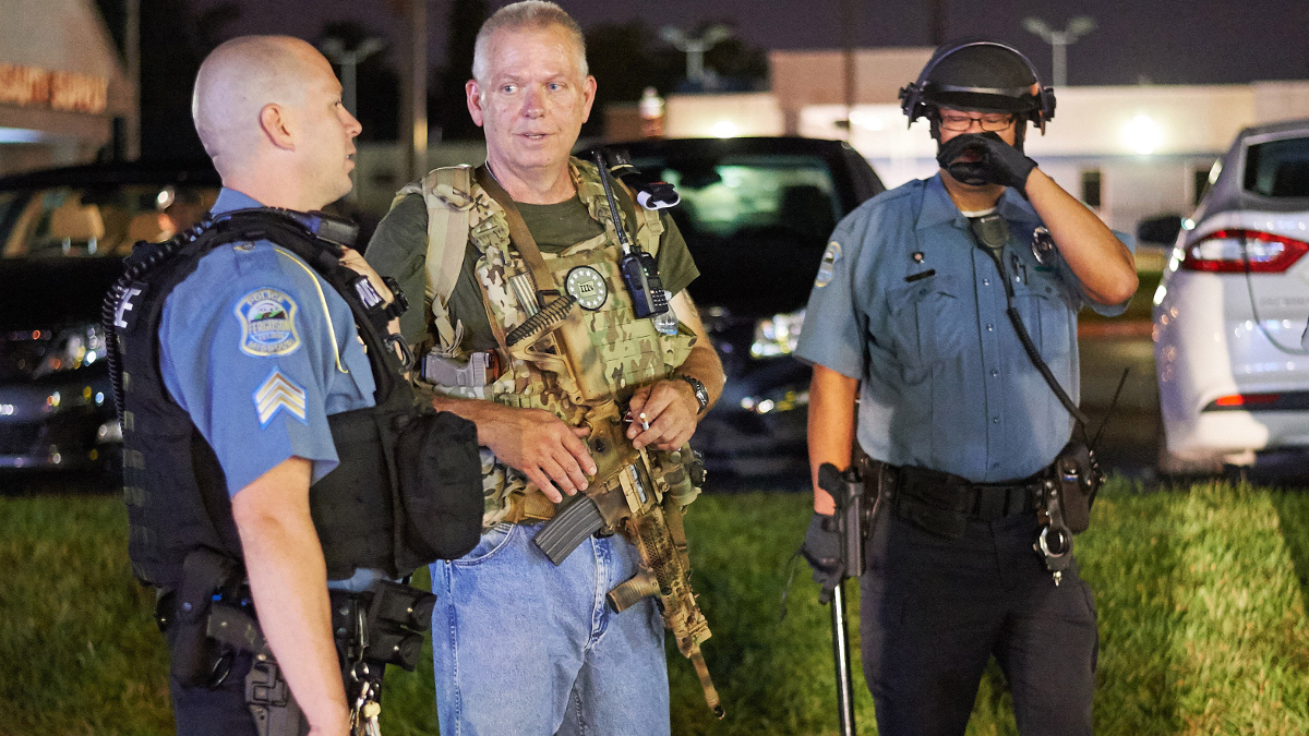 Armed Militia Group Patrols Ferguson During Protests – NBC Los Angeles