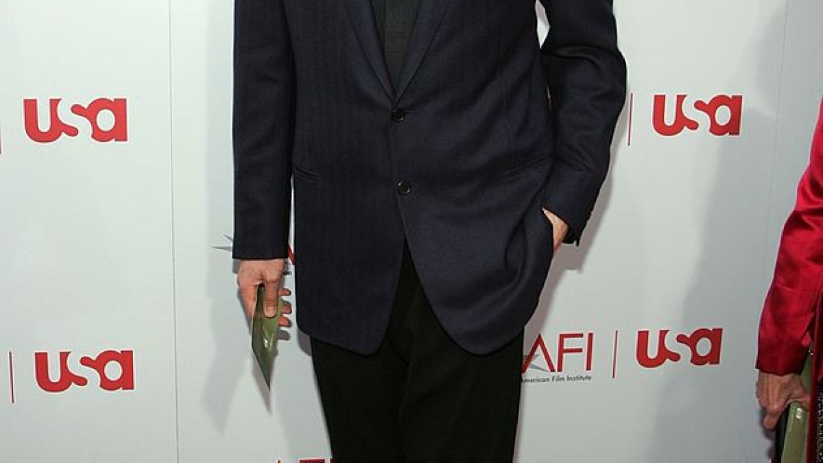 Hollywood Producer Steve Bing Dead After Fall From Century City High ...