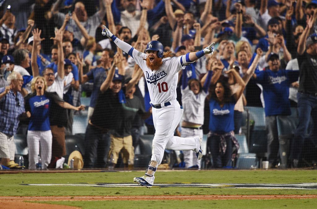 Dodgers Win in Dramatic Fashion as Justin Turner Hits a Walk-Off Home ...