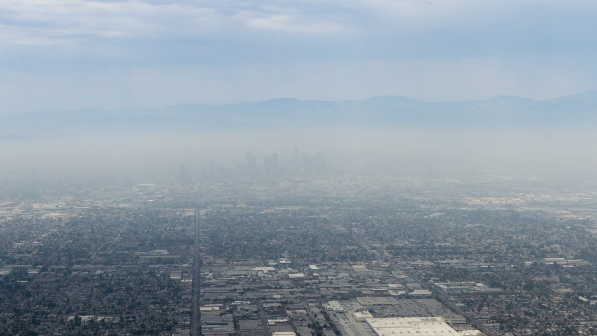 LA’s Air Quality Unhealthy for Sensitive People on Sunday, Officials ...