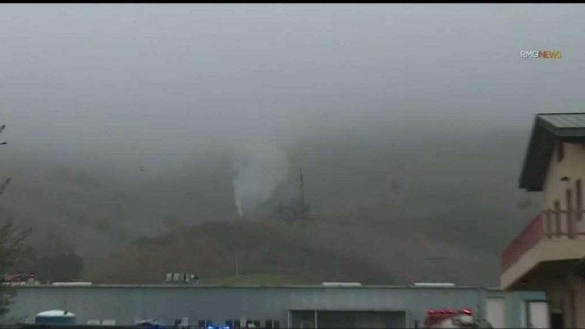 Investigators Scour Football Field of Debris in Crash – NBC Los Angeles