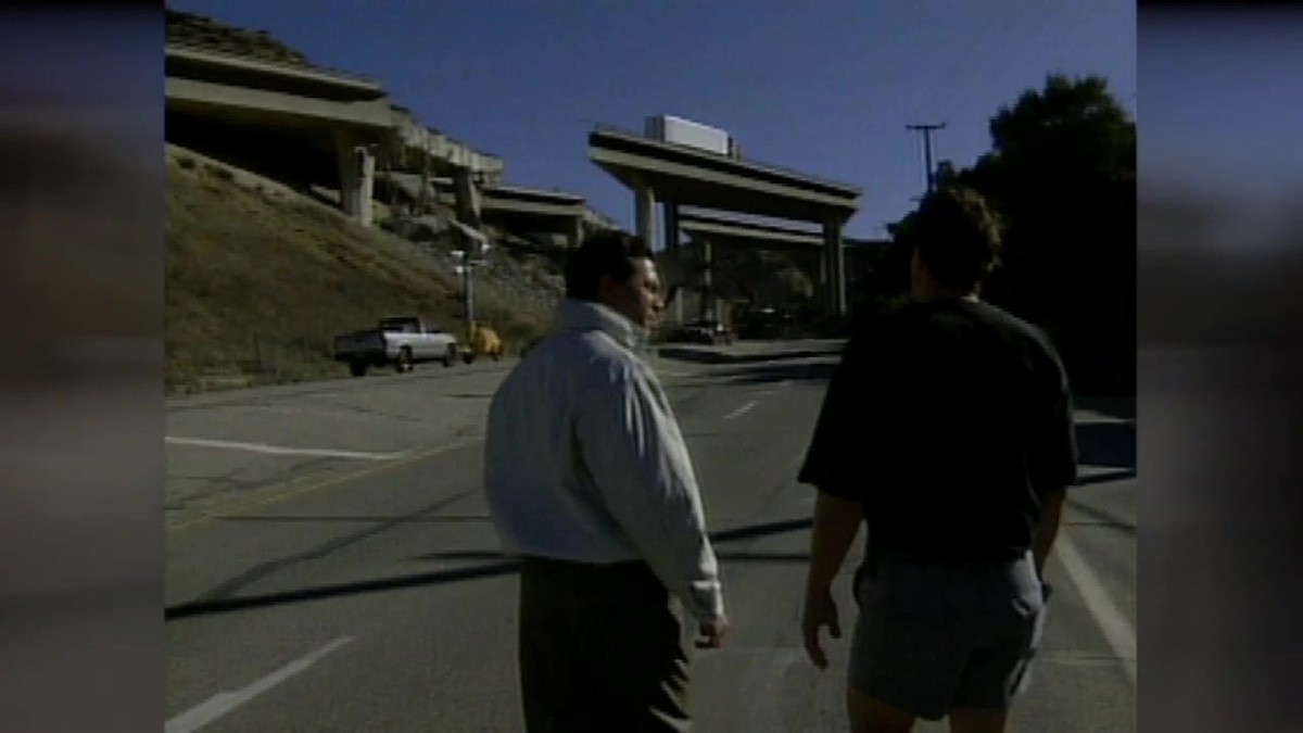 Northridge Earthquake: Driver Describes 14 Freeway Collapse – NBC Los ...