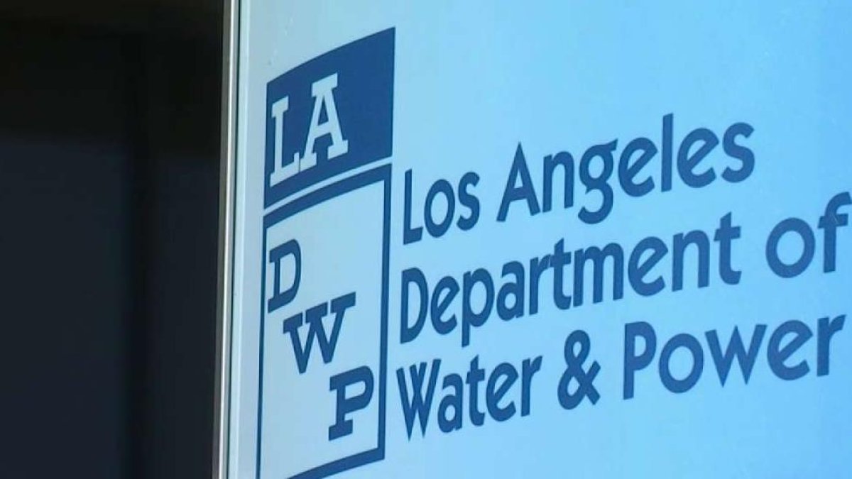 LADWP Worker Injured While Restoring Power During Winter Storm – NBC ...