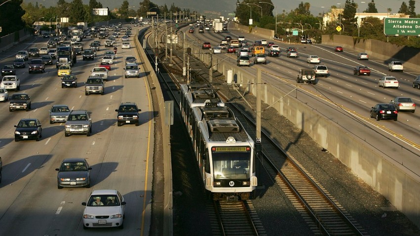 Gold Line Resumes Normal Service in Pasadena Area – NBC Los Angeles