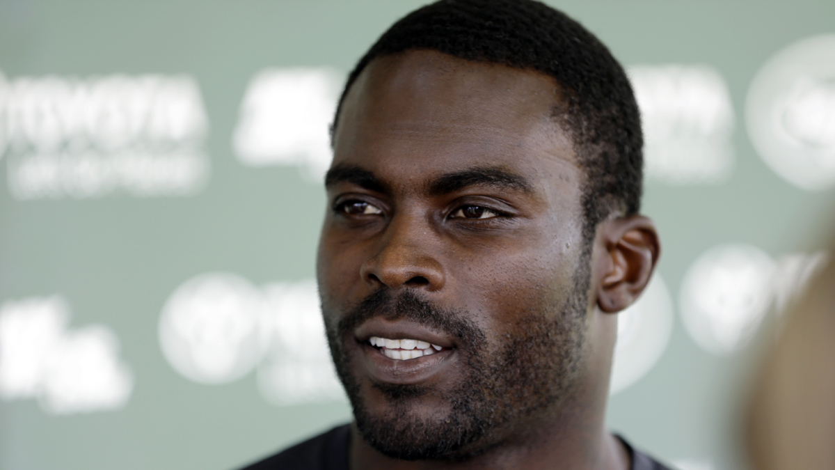 Michael Vick Hired as NFL Studio Analyst by Fox Sports: Report – NBC ...