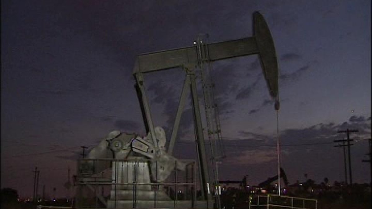 LA Seeks Legal Advice on Creating Oil, Gas Drilling Buffers – NBC Los ...