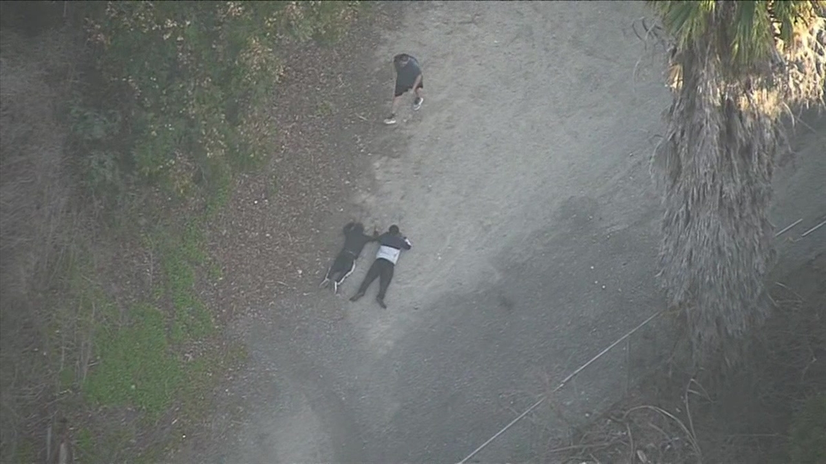 Police Pursuit Ends With Hug and Apparent Citizens’ Arrest in Brea ...