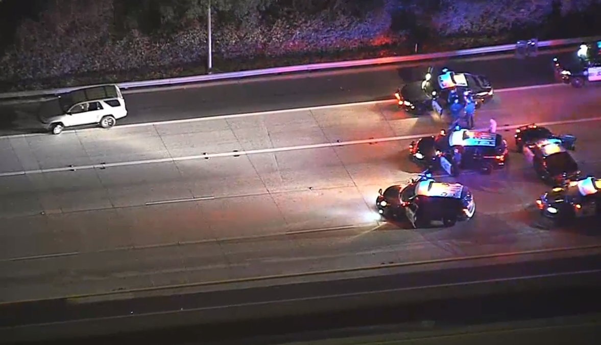 Driver Ends Up In Standoff With Officers After Pursuit Nbc Los Angeles