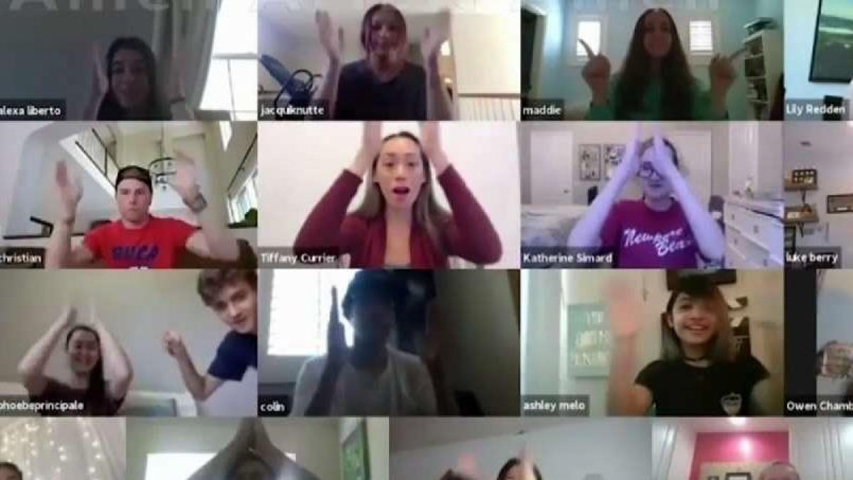 Students Honor Classmates With ASL Tribute – NBC Los Angeles