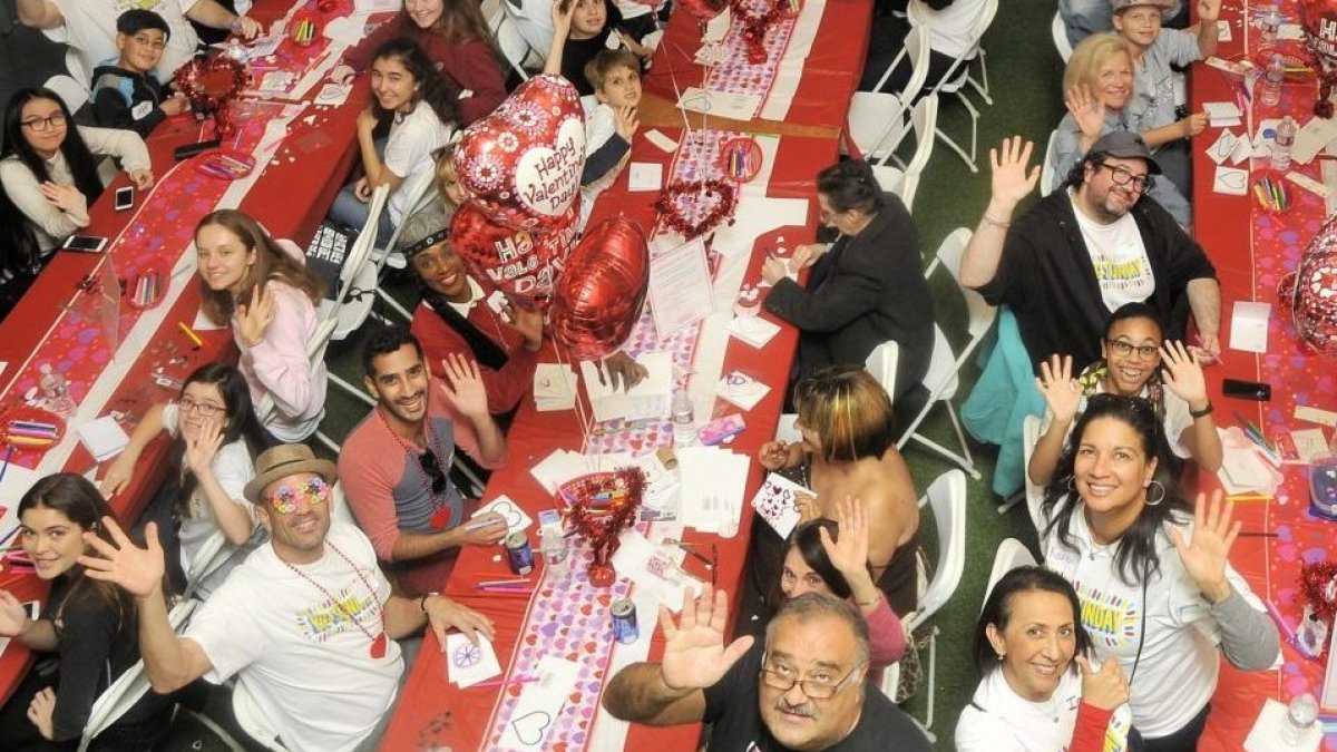 Make a Valentine and Make Someone’s Day – NBC Los Angeles