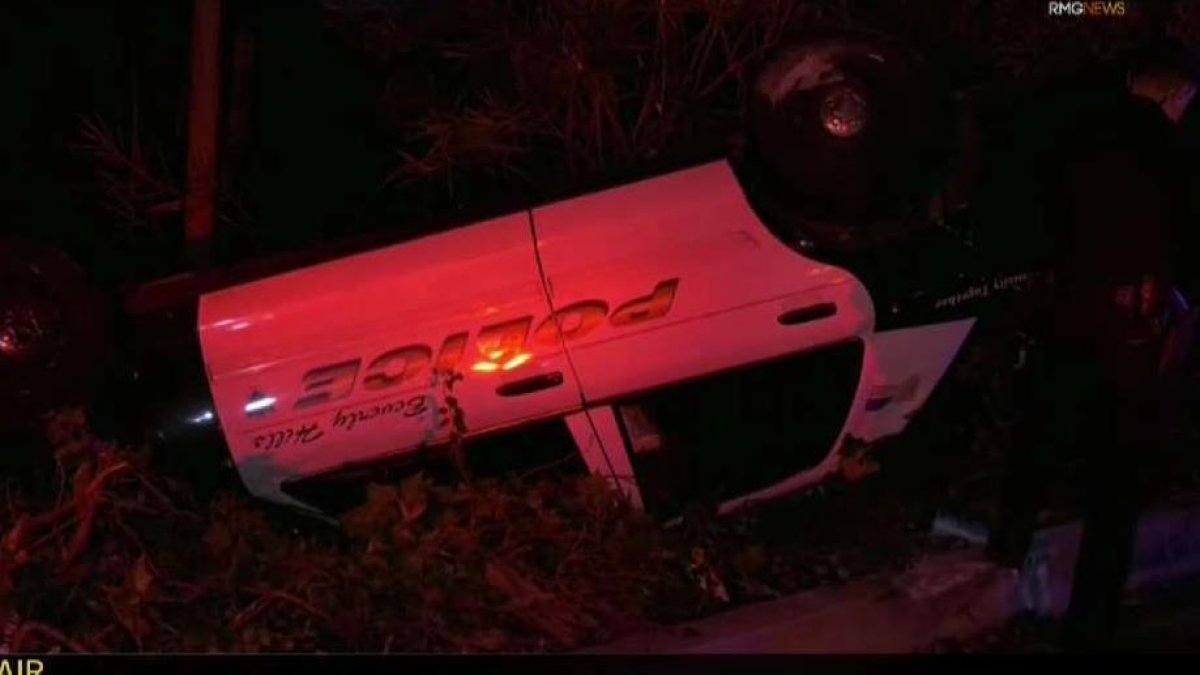 Police Cruiser Flips Over During Pursuit – NBC Los Angeles