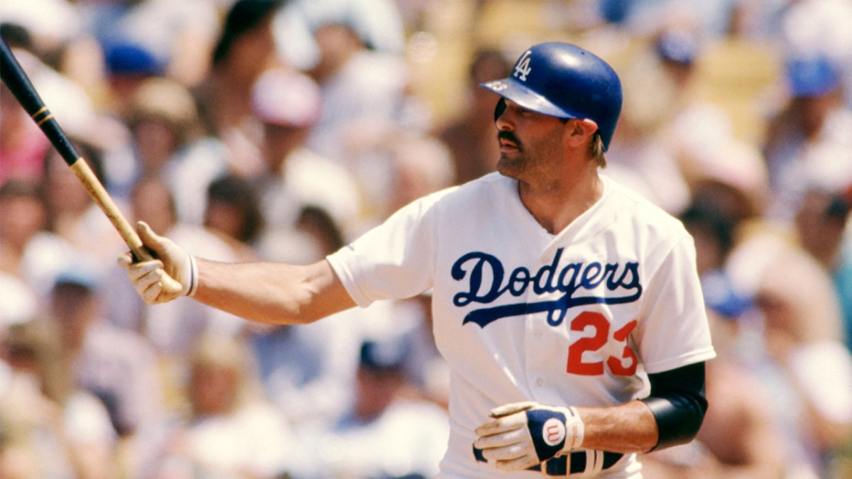 1988 Game 1: In the Clubhouse With Kirk Gibson – NBC Los Angeles