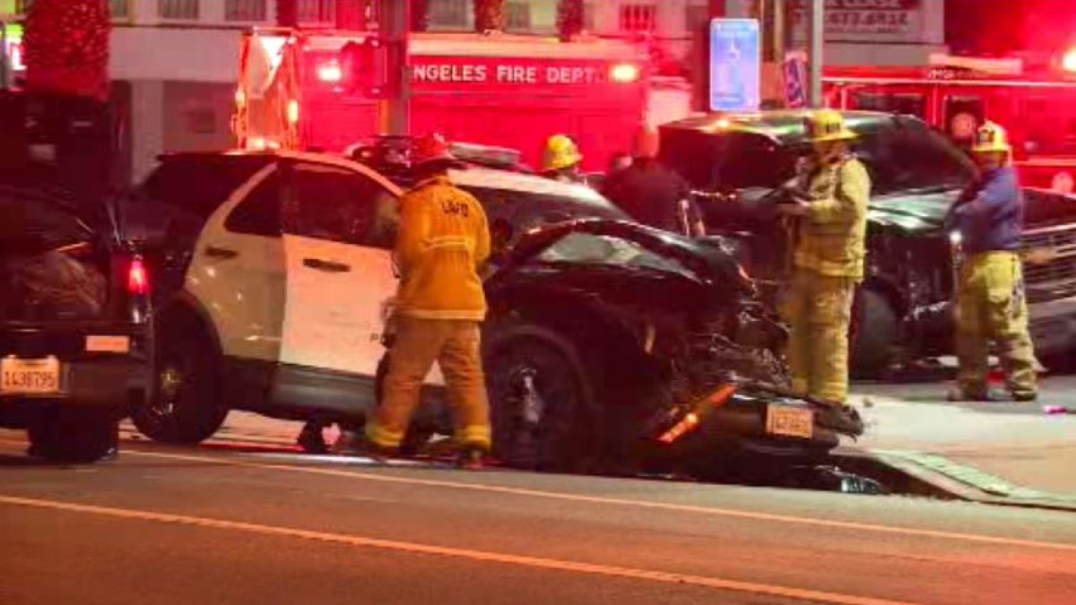 Pickup Driver Crashes Into LAPD Officers’ Patrol SUV in North Hollywood ...