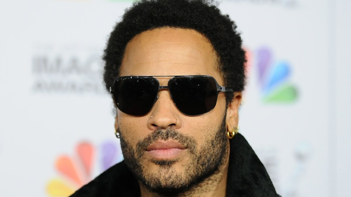 Lenny Kravitz receives his Hollywood Walk of Fame star – NBC Los Angeles