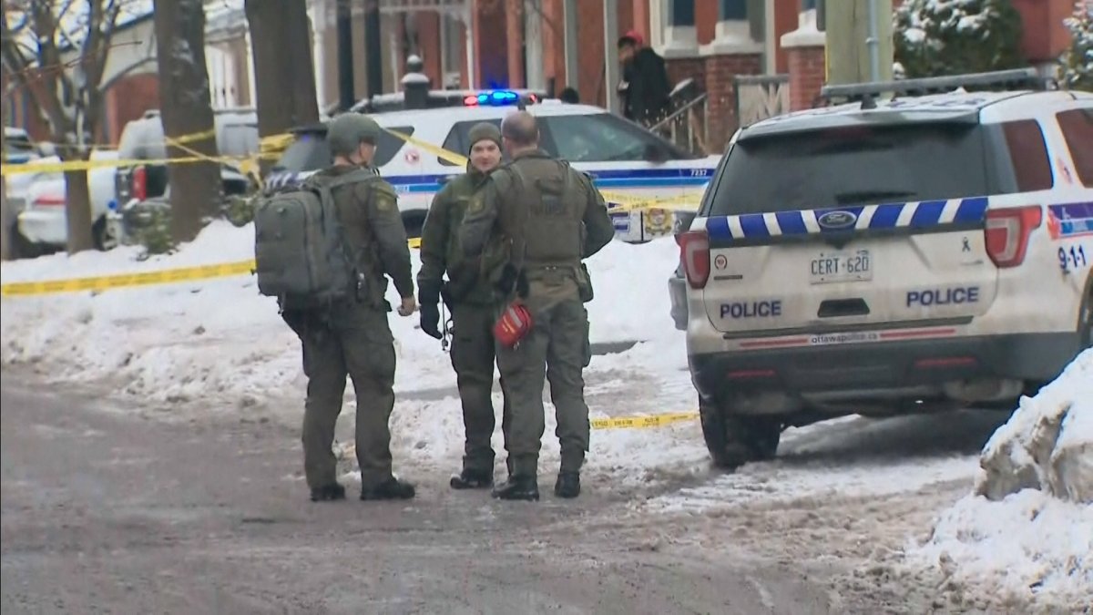 1 Dead, 3 Injured After Shooting in Ottawa – NBC Los Angeles
