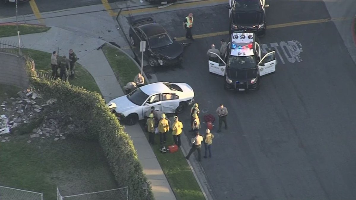 Suspect Bites Deputy Flees Traffic Stop Crashes Into Second Vehicle