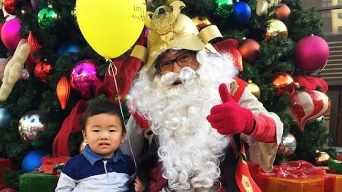 Take a Sweet Snapshot with Shogun Santa – NBC Los Angeles