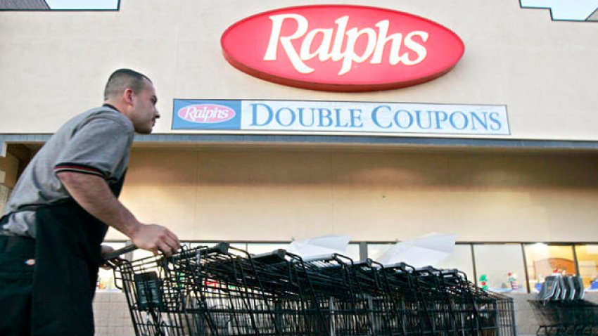 Albertsons, Pavilions, Ralphs and Vons workers authorize strike – NBC ...