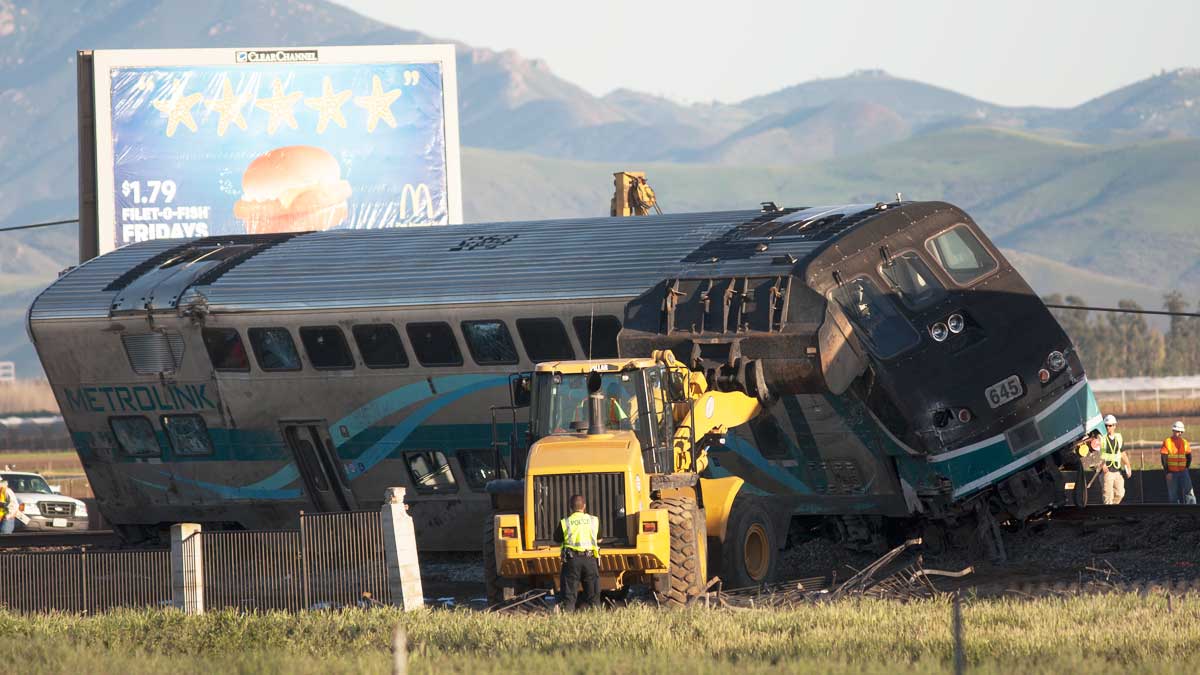 Safety of “Push” Trains Faces Renewed Questions After Oxnard Metrolink ...