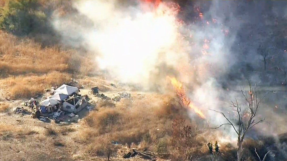 Crews Work to Evacuate 15-20 Homeless Encampments as Whittier Fire ...