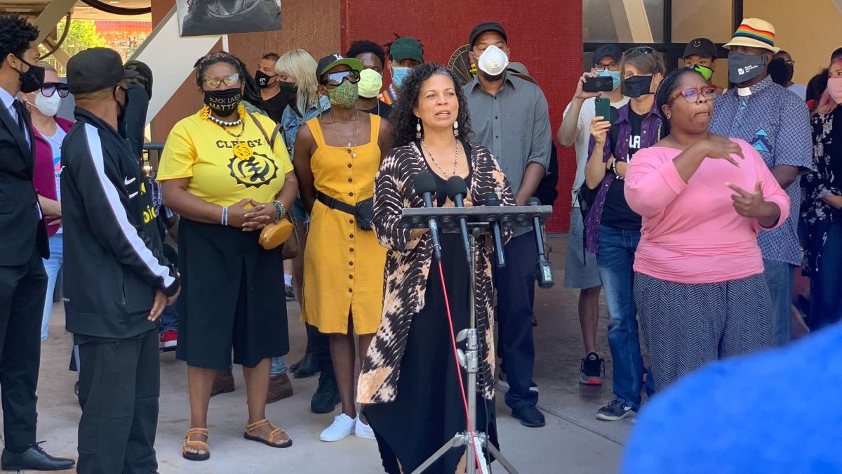 Possible ‘Swatting’ Incident Near BLM Activist’s LA Home – NBC Los Angeles