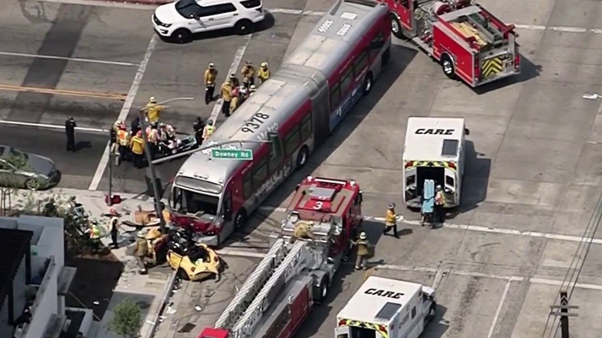 At Least 10 Injured When Bus and VW Beetle Collide – NBC Los Angeles