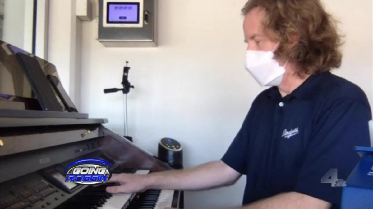 Dodgers Organist Hits All the Right Notes – NBC Los Angeles