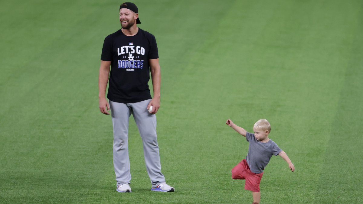 Photos: Dodgers Dance Into the League Championship Series With a San ...