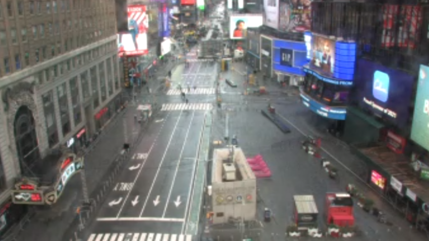 See What It Looks Like in Times Square – NBC Los Angeles