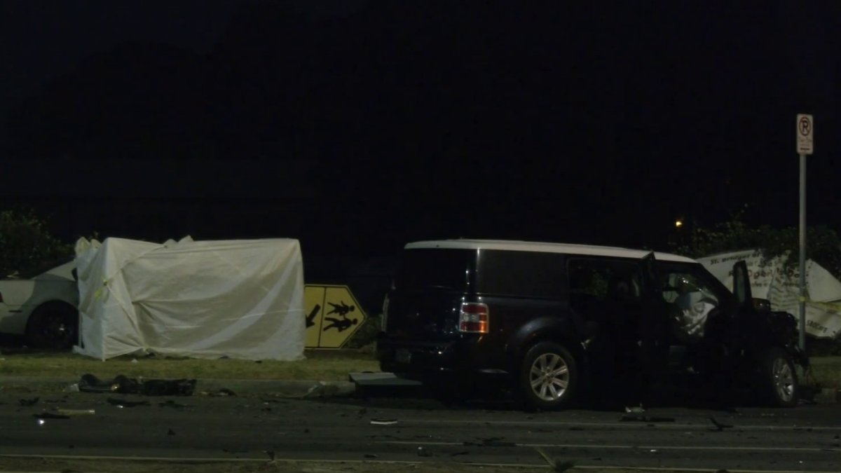 High-Speed Crash in Lake Balboa Leaves One Man Dead and Two Injured ...