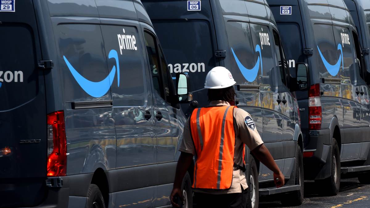 Amazon's AI-Driven Mentor App Raises Privacy and Labor Rights Concerns ...