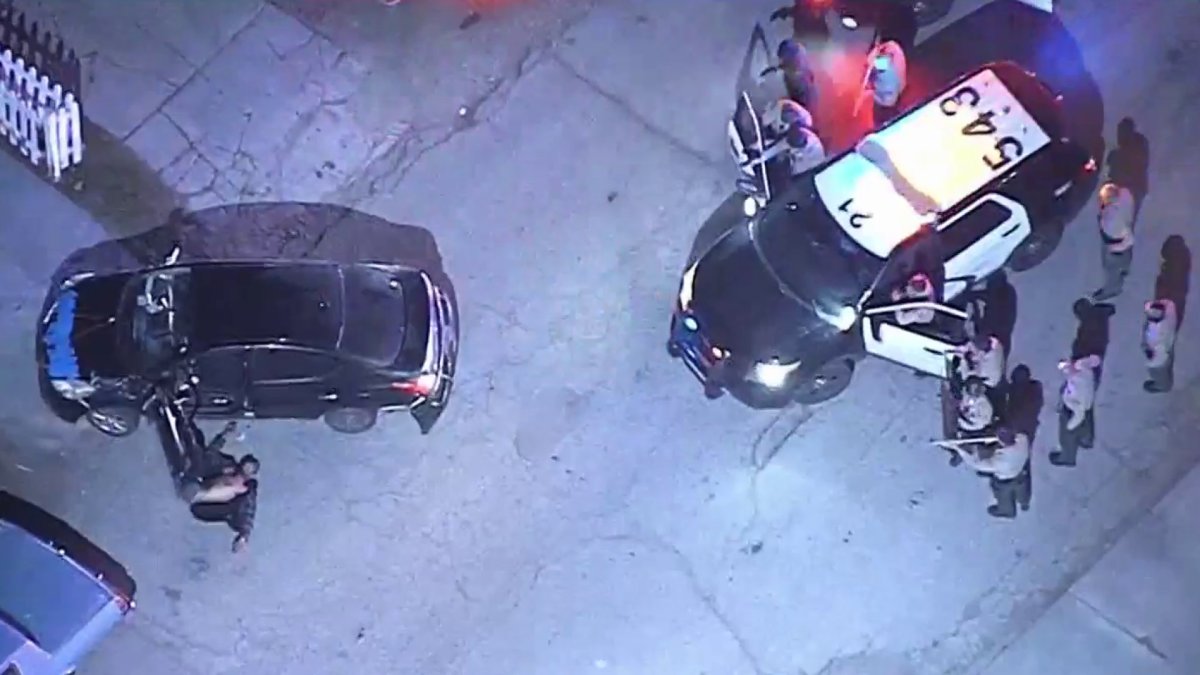 Slow-Speed Police Chase in Compton Ends With Driver Falling Out of Car ...