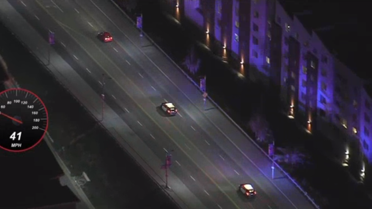 Driver Arrested After An Hour Long Pursuit Through La Neighborhoods