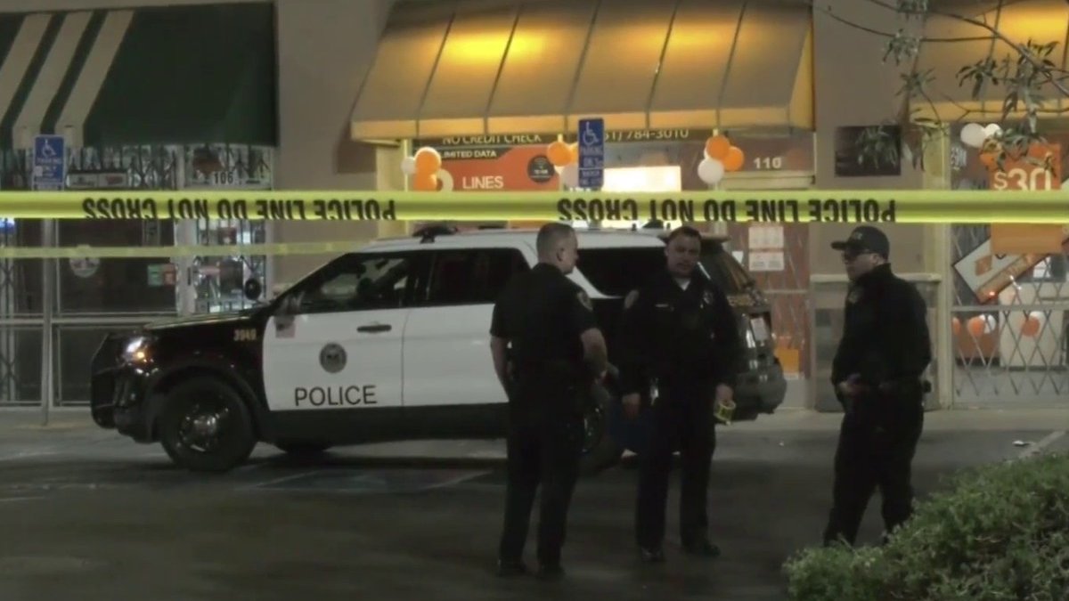 Four Injured in Police Shooting at Riverside Strip Mall – NBC Los Angeles