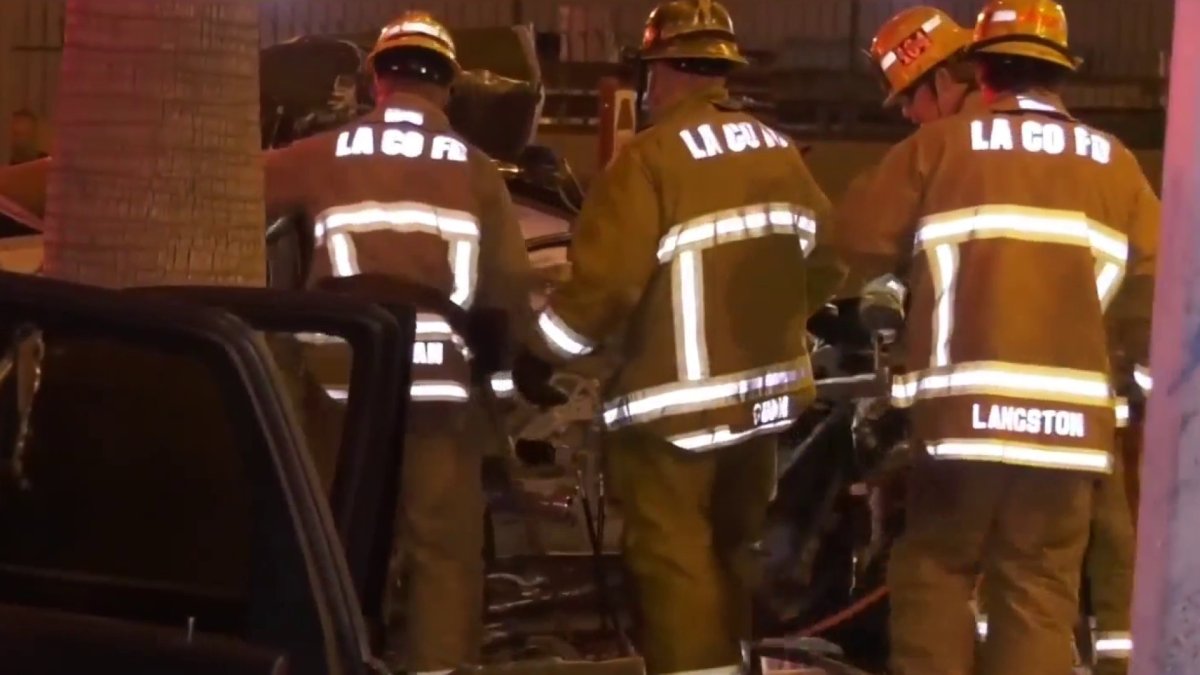 3 People Killed in Violent South LA Crash, 14-Year-Old Among the ...