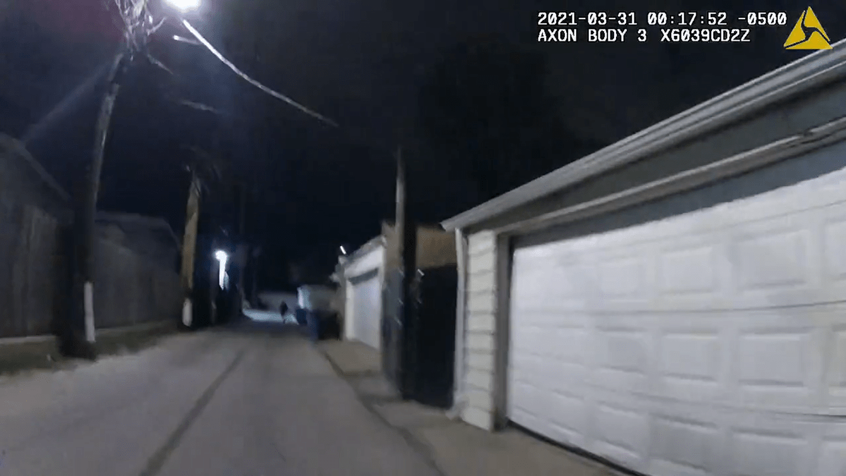 Anthony Alvarez Video: Footage Released of Chicago Police Fatally ...
