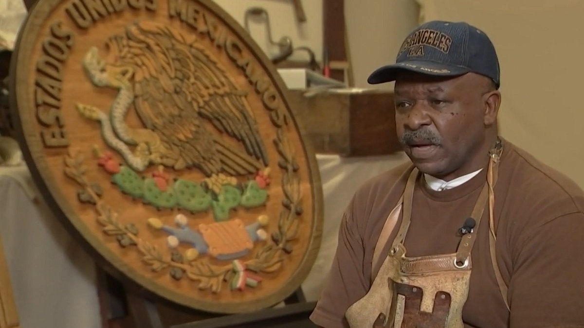 Artist Shows Southern California Life With His Woodwork – NBC Los Angeles