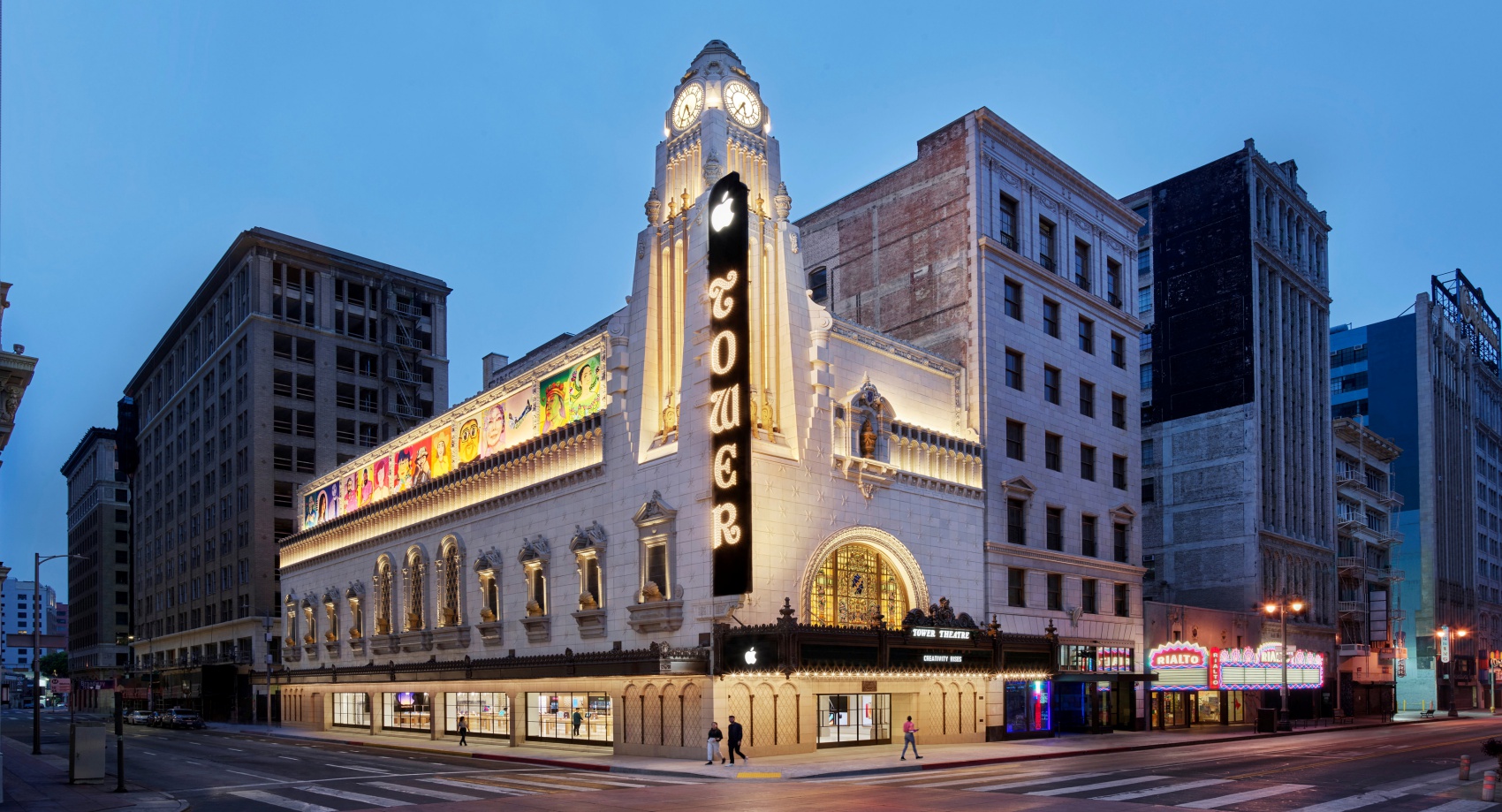 Apple broadway store
