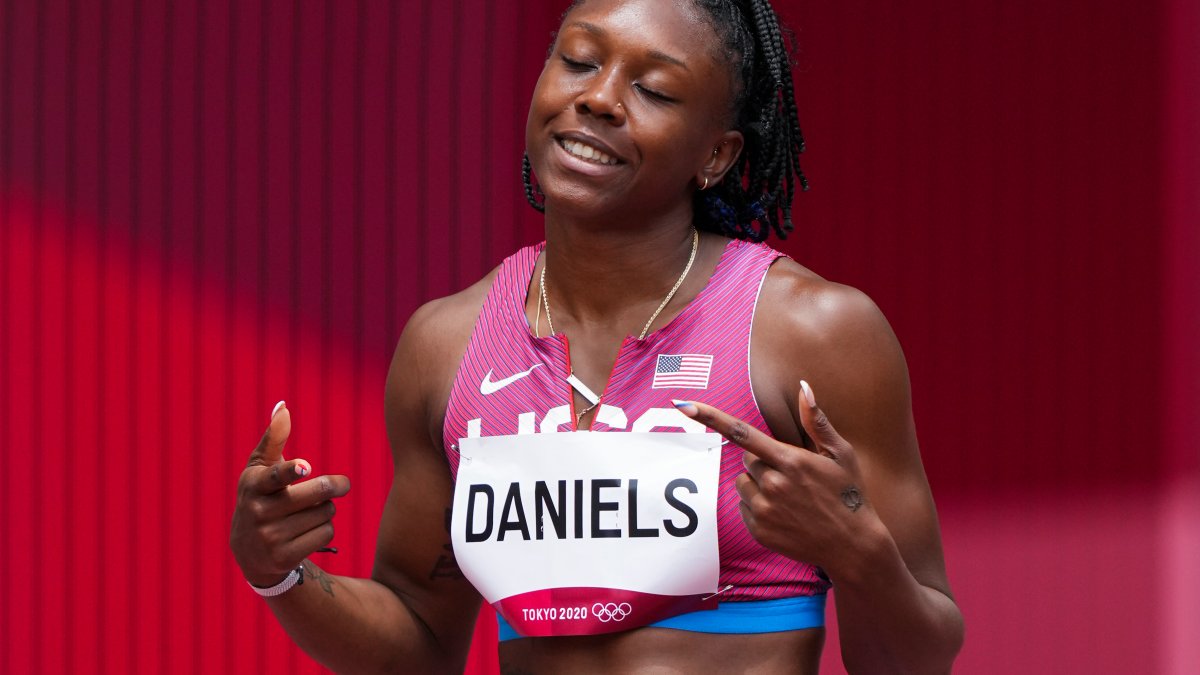 All 3 American Sprinters Advance in Women’s 100m – NBC Los Angeles