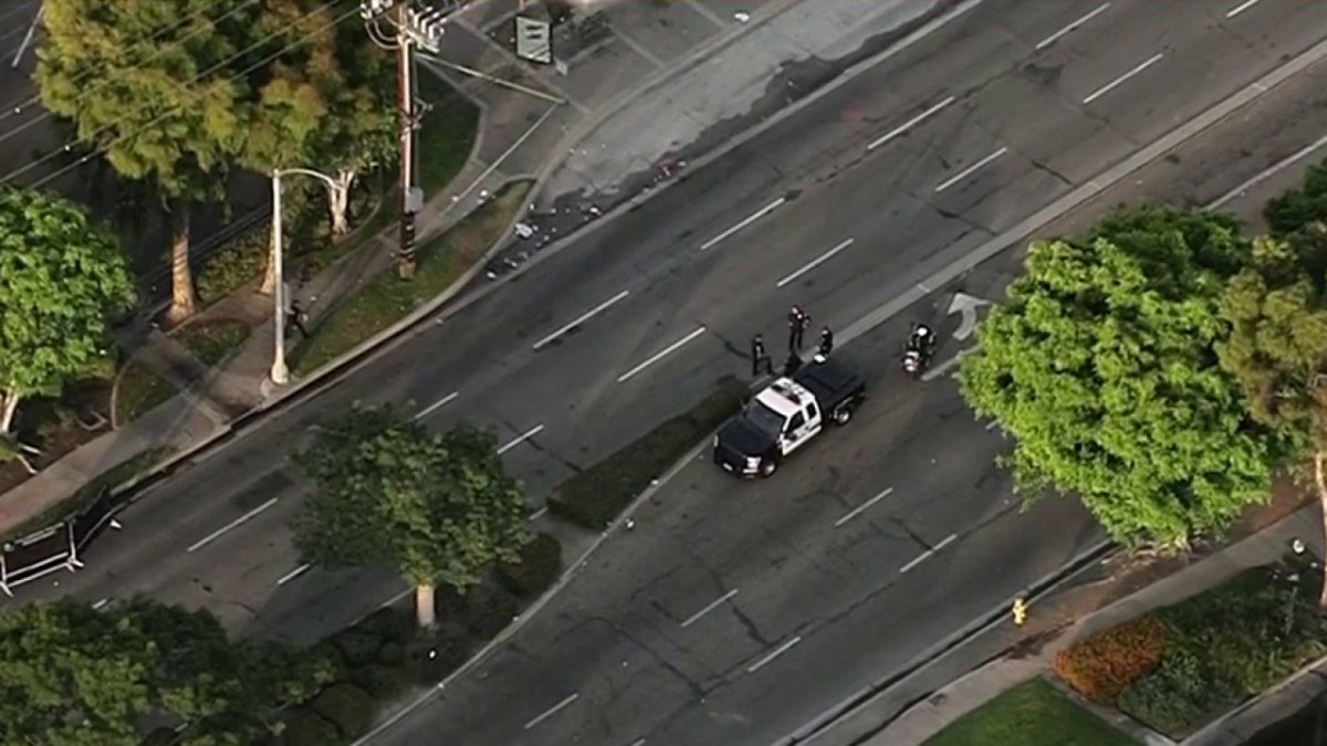 Hit And Run Crash In Fullerton Kills Pedestrian Closes Road Nbc Los