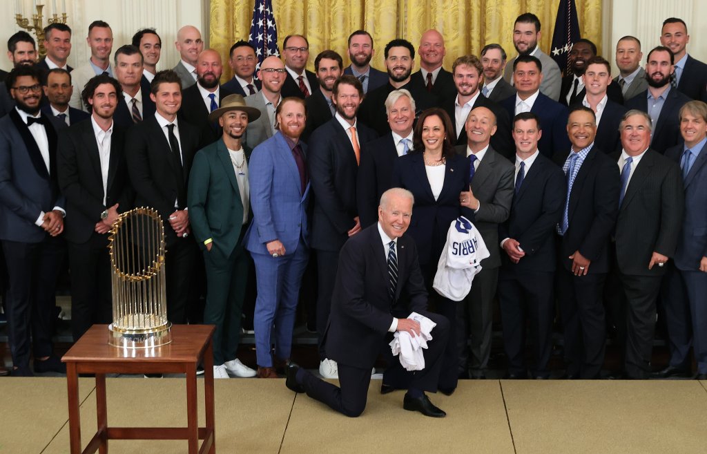 After White House Visit, Dodgers Rally With 9-Run 7th Inning For 10-5 ...