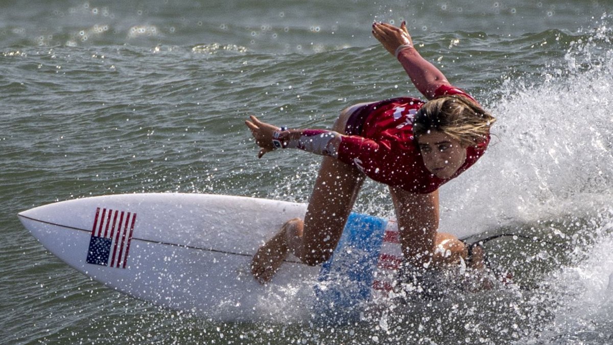 Caroline Marks Advances to Surfing Quarterfinals – NBC Los Angeles