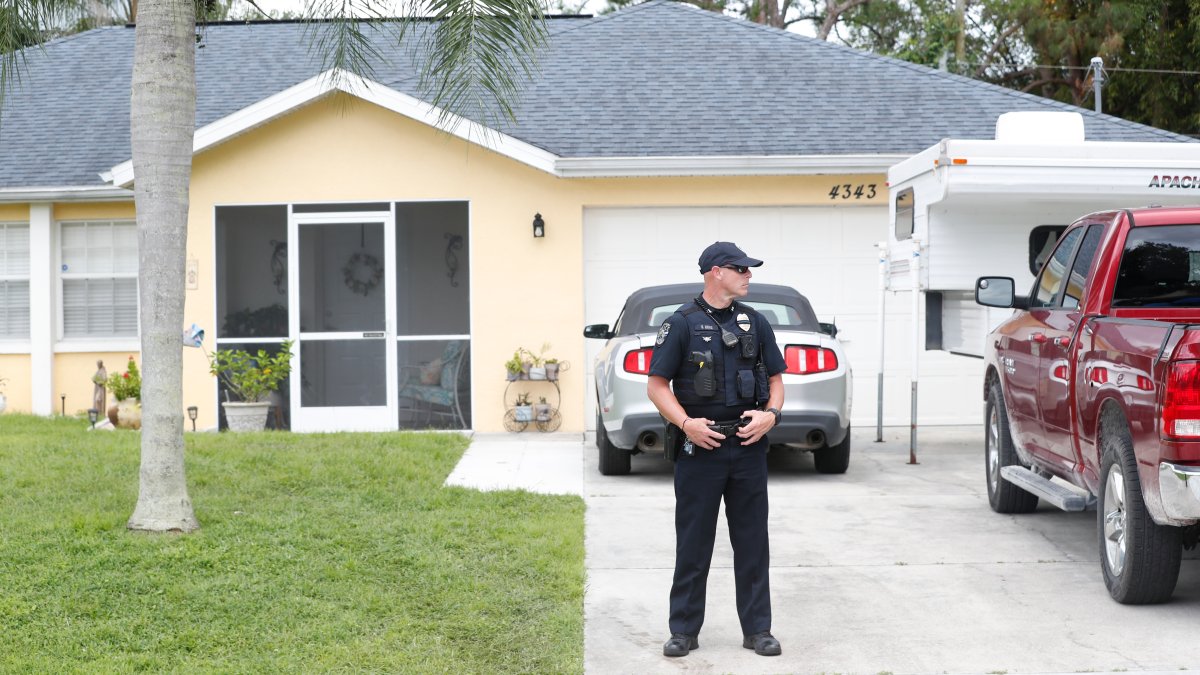 ‘Just Wrong’: Parents of Brian Laundrie Address Rumors They Helped Him ...