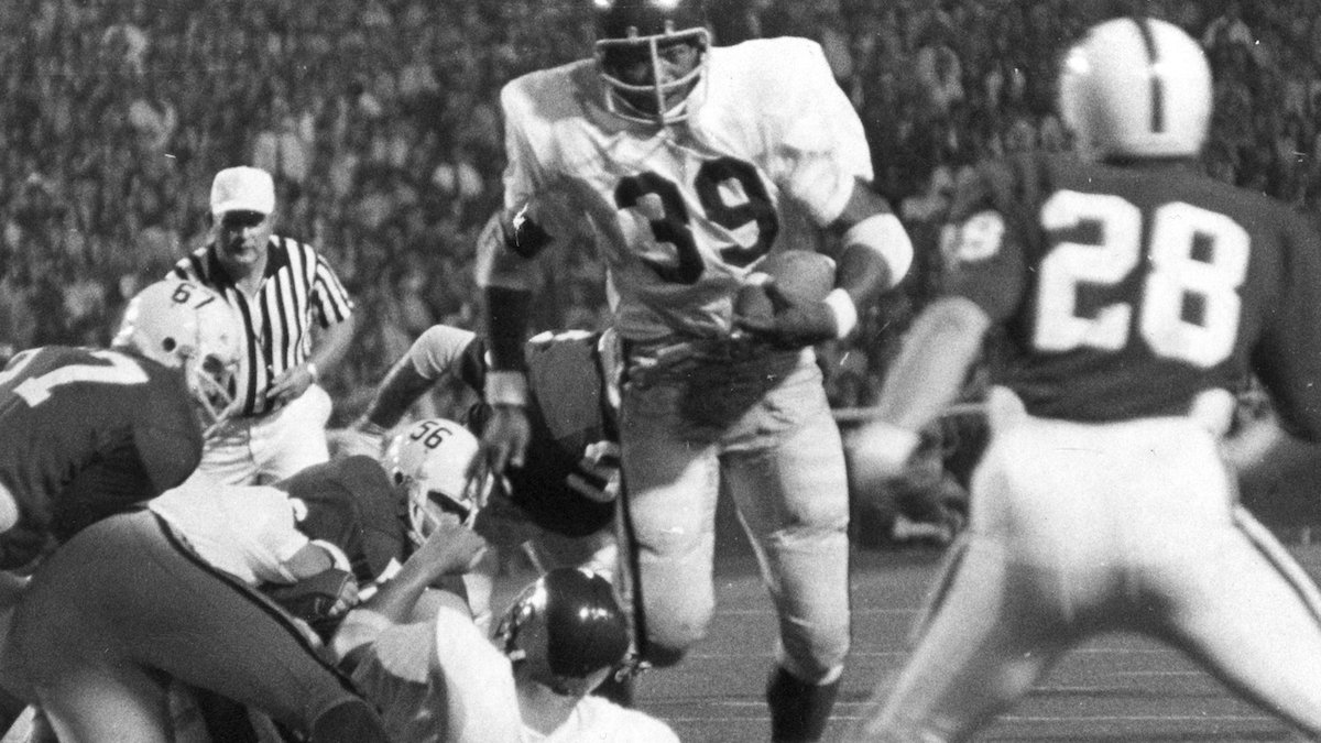 USC’s Sam ‘Bam’ Cunningham Dies at 71 – NBC Los Angeles